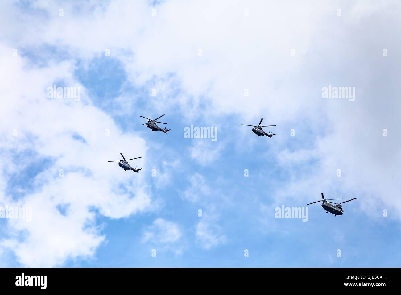 Helicopter parade hi-res stock photography and images - Alamy