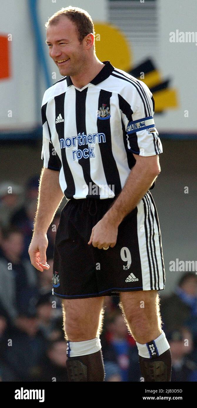 Alan shearer hi-res stock photography and images - Alamy