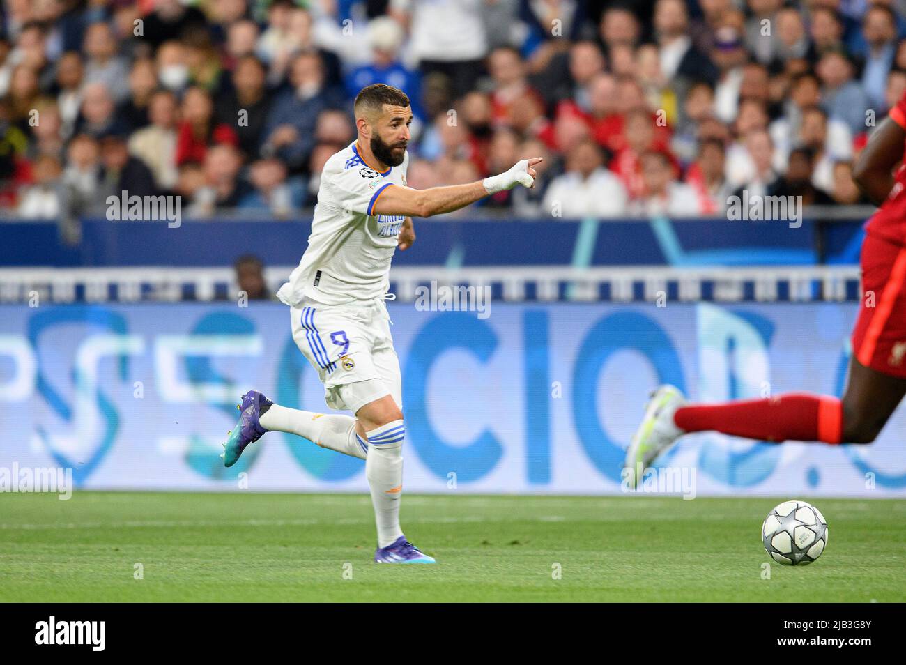 Karim BENZEMA (Real) Action, Soccer Champions League Final 2022 ...