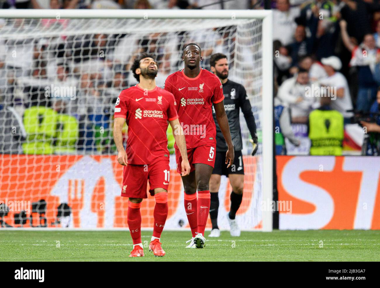 left to right Mohamed SALAH (LFC), Ibrahima KONATE (LFC), goalwart ...
