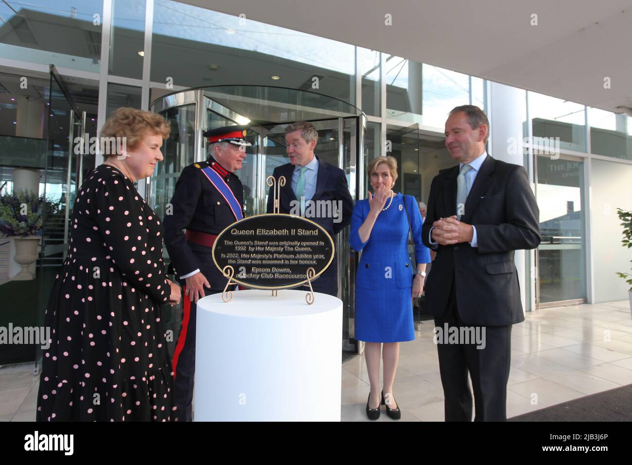 Epsom Downs, Surrey, UK. 2nd June, 2022. The QueenÕs Platinum Jubilee ...