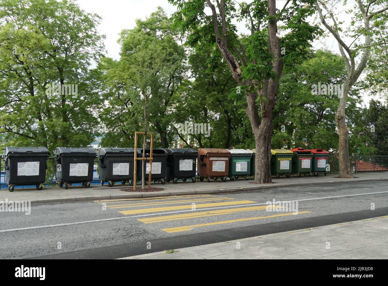 Garbage segregation hi-res stock photography and images - Alamy