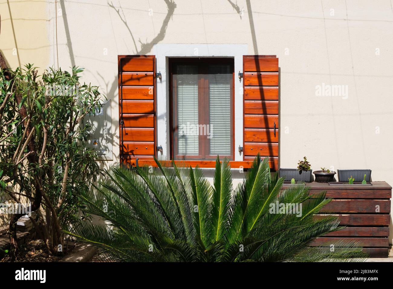 Vintage western window hi-res stock photography and images - Alamy