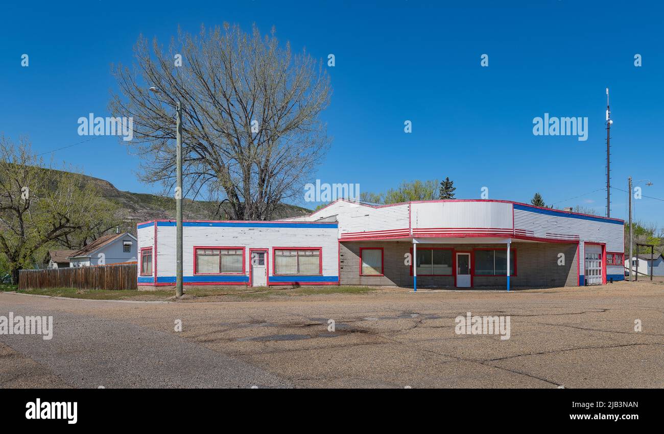Historical canadian gas station hi-res stock photography and images - Alamy