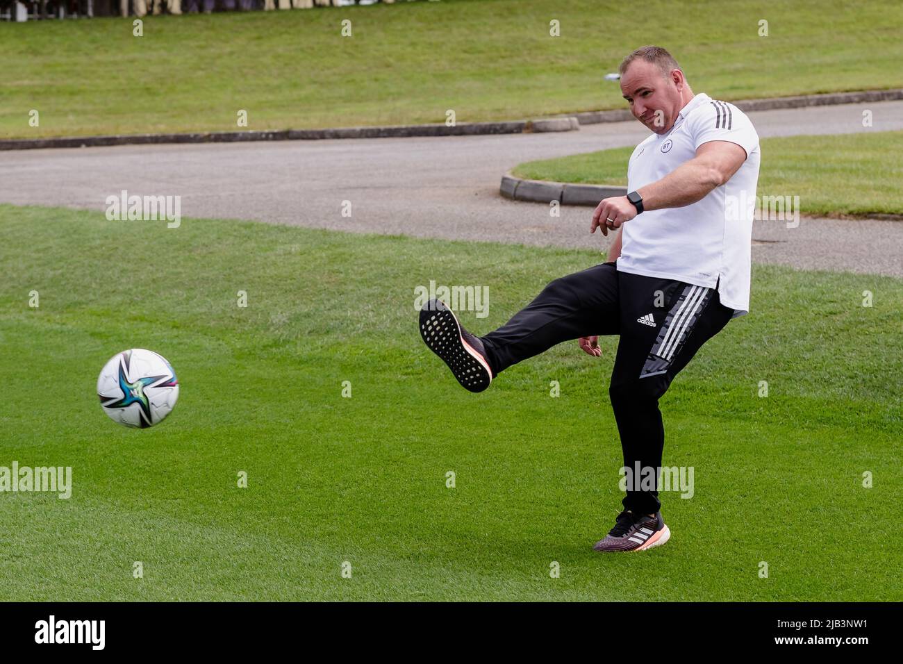 PONTYCLUN, WALES - 02 JUNE 2022: Wales’ Security Rhys Davies during a ...