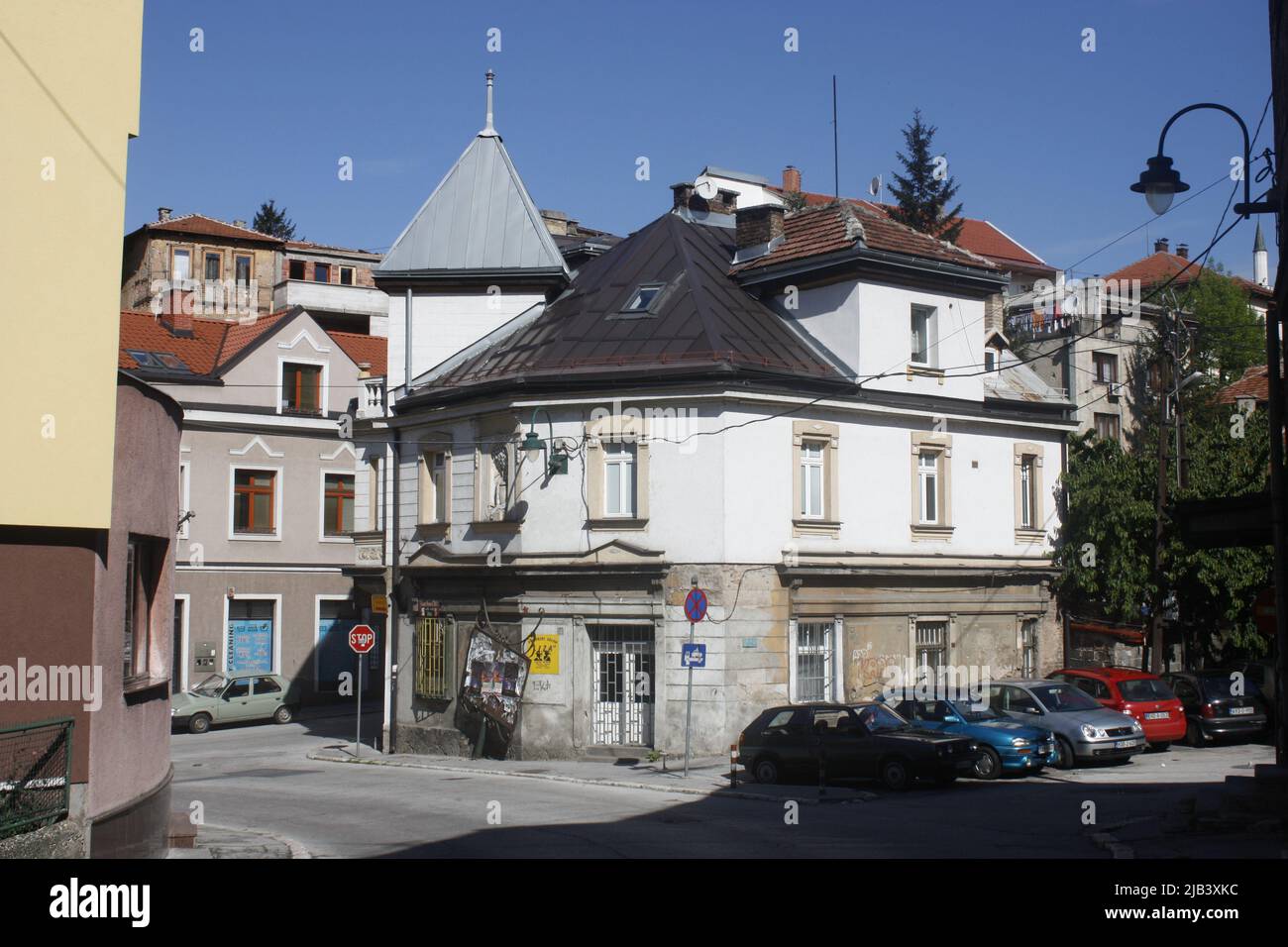 Sarajevo building hi-res stock photography and images - Alamy