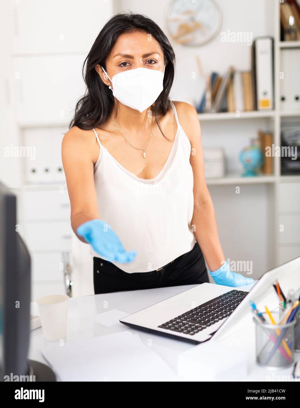 Surgical gloves handshake hi-res stock photography and images - Alamy