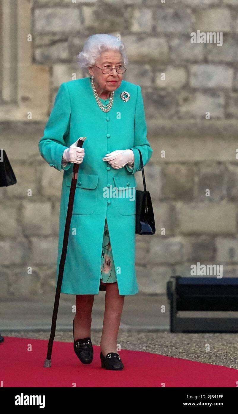 Queen Elizabeth II arrives to symbolically lead the lighting of the ...