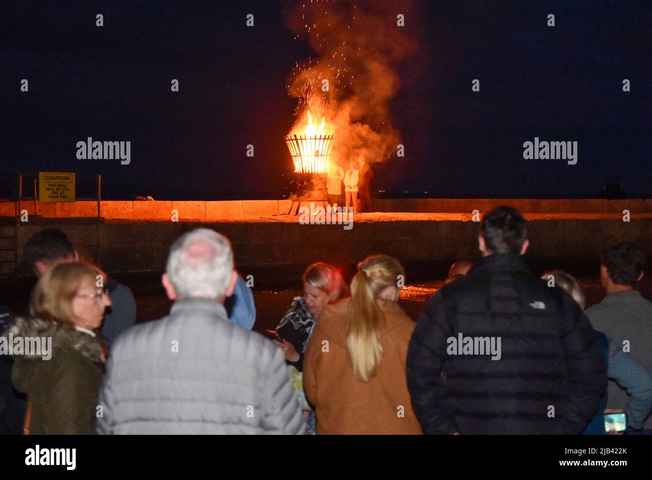 Jubilee crowds hi-res stock photography and images - Alamy