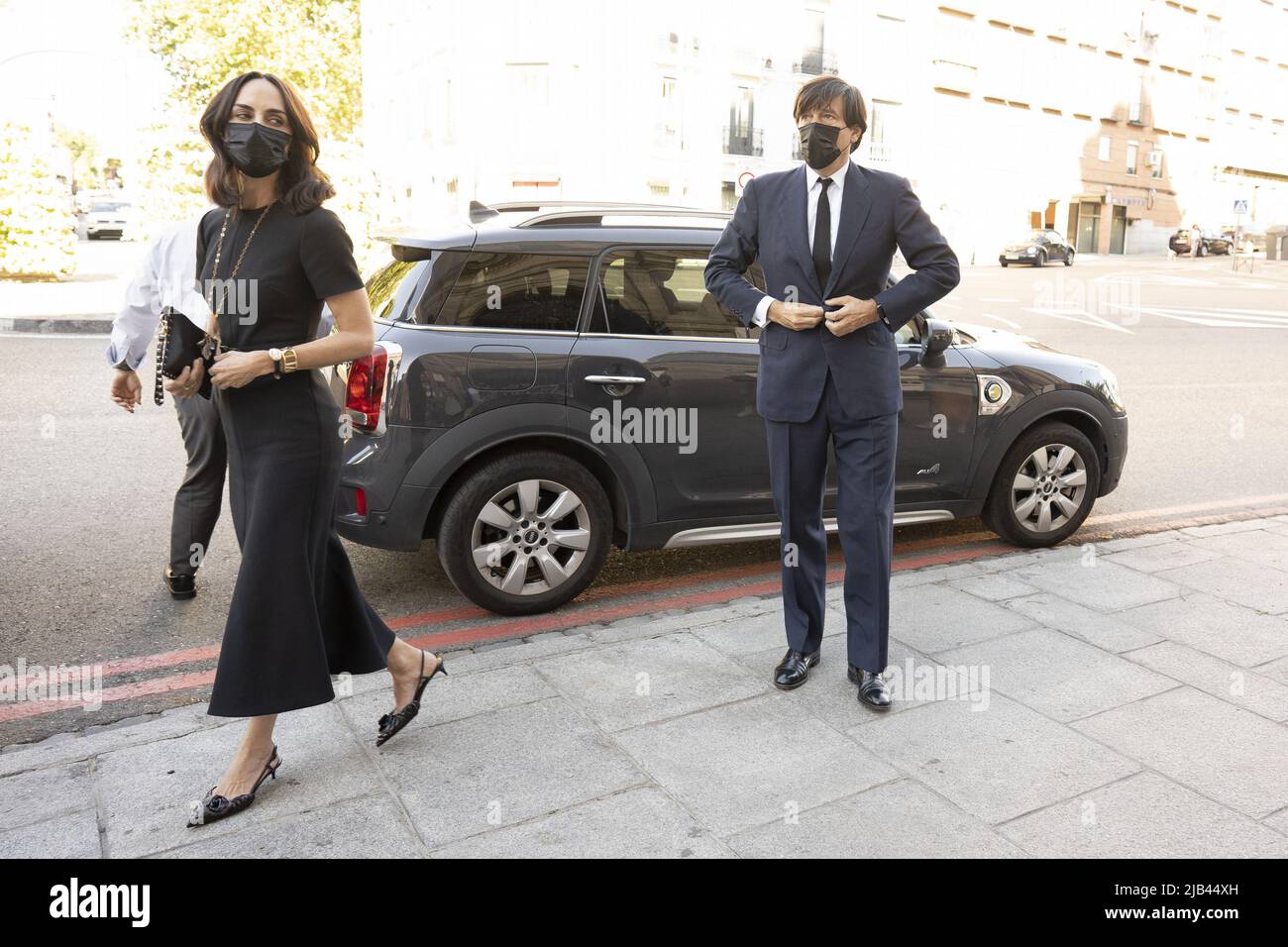 Arrivals for a funeral mass in memory of Carlos Falco, Marquis Of ...