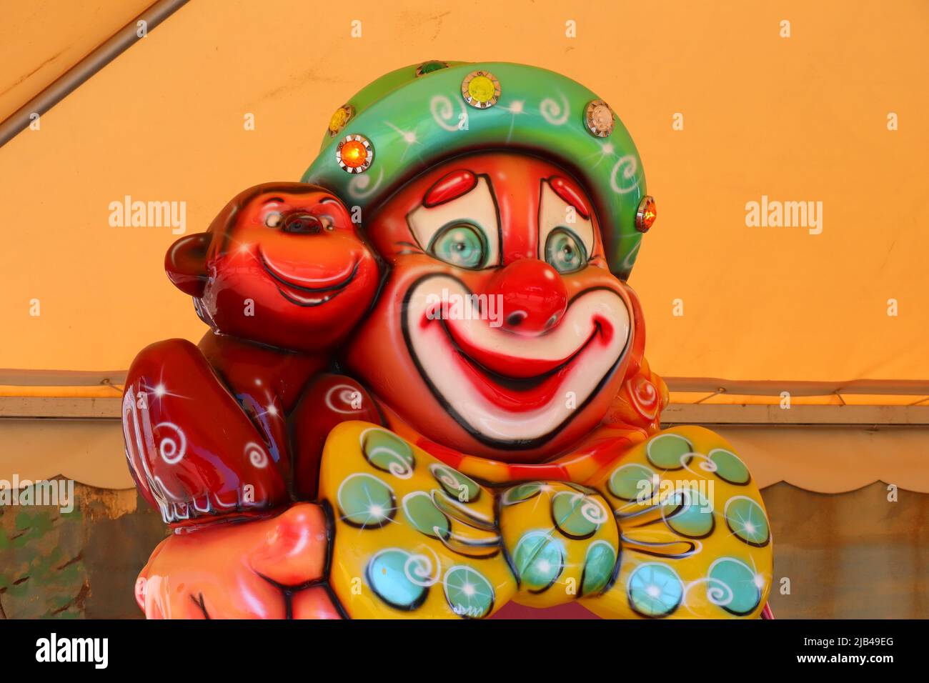 Coin operated amusement kiddie rides Stock Photo - Alamy