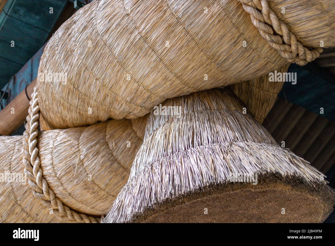 Shinto shrine ritual hi-res stock photography and images - Alamy
