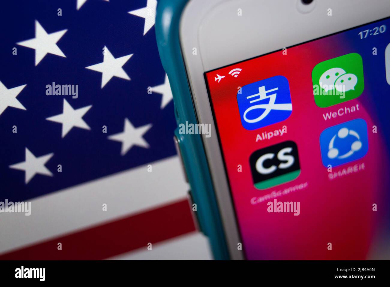 Vmate hi-res stock photography and images - Alamy