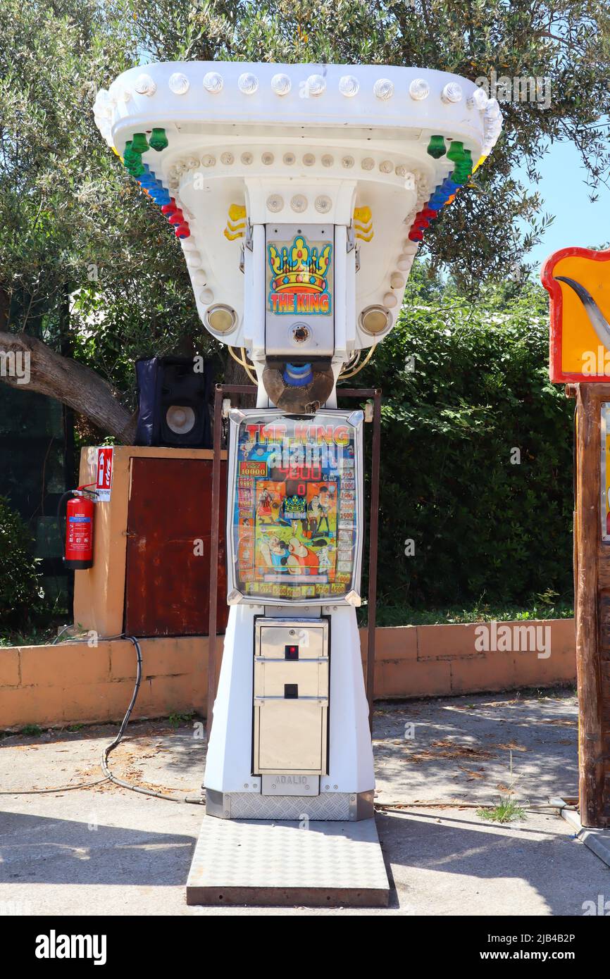 Children boxing vintage hi-res stock photography and images - Alamy