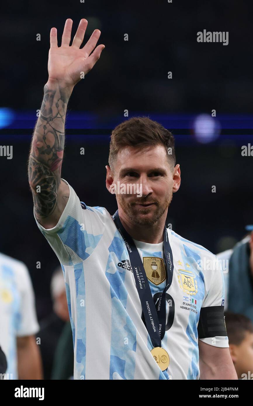 London, England, 1st June 2022. Lionel Messi of Argentina salutes the ...