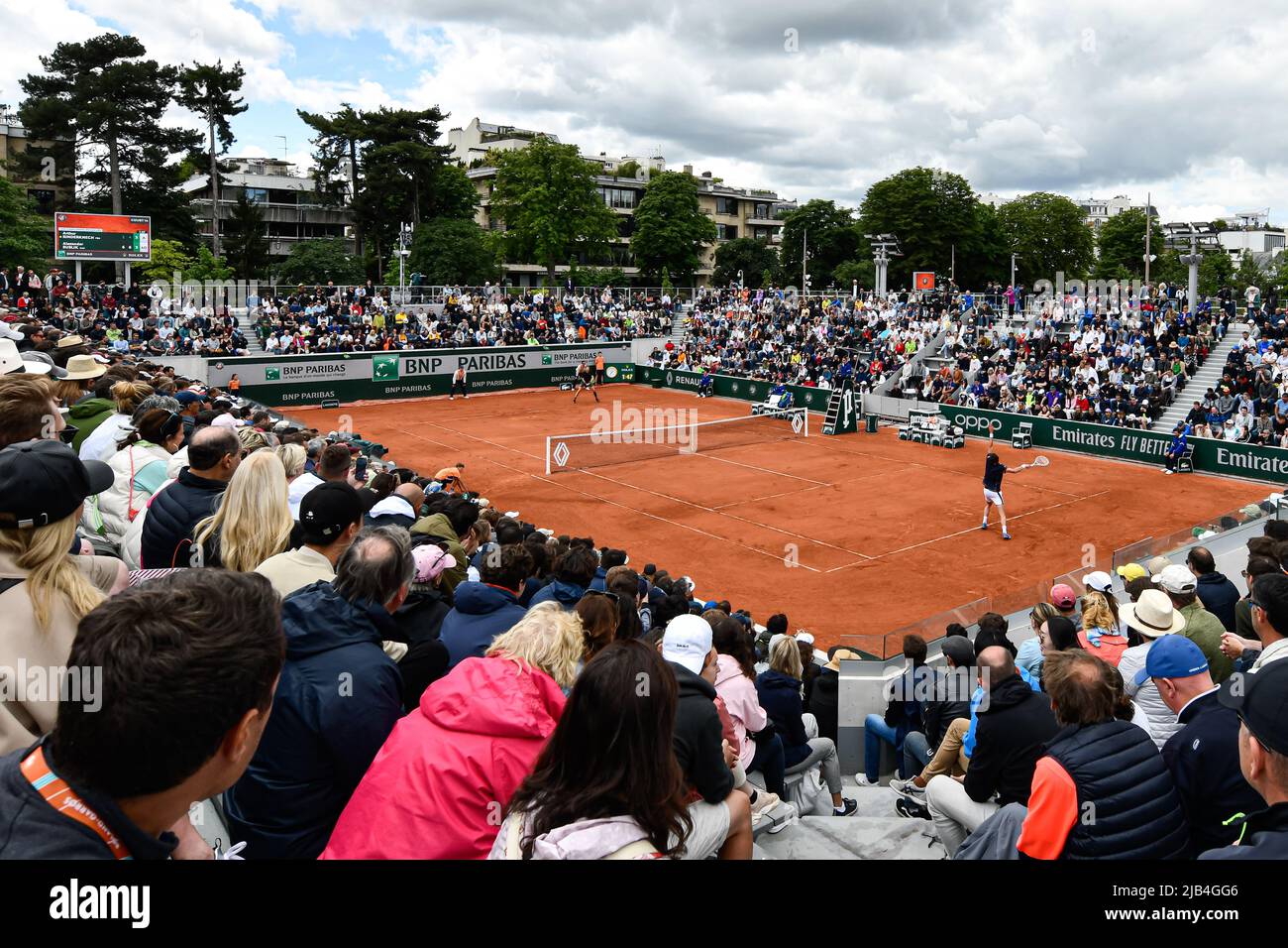 Paris french open stadium crowd hi-res stock photography and images - Alamy