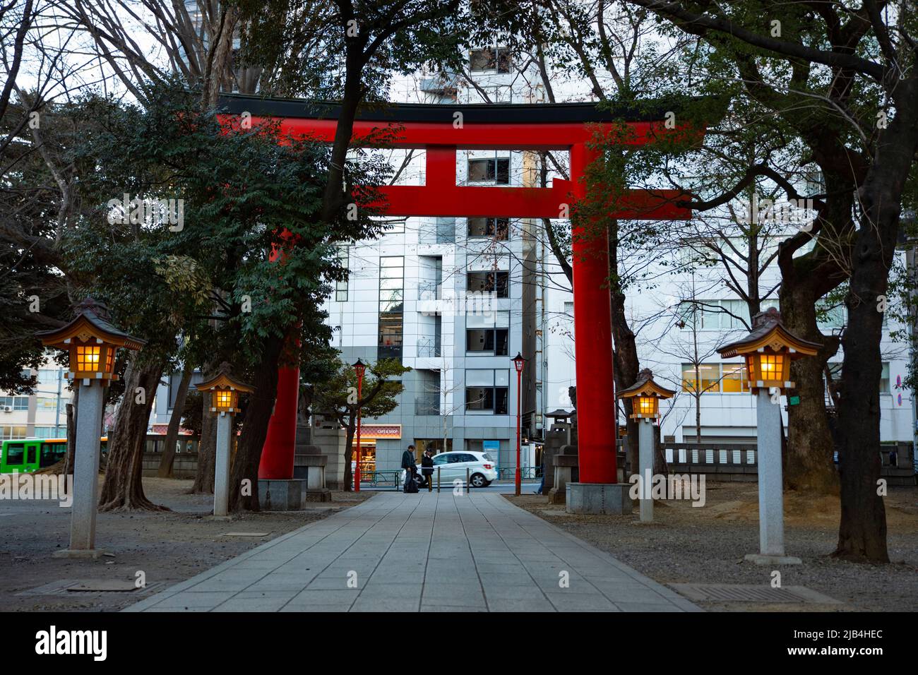 Big religious gate at Hanazono shrine in Tokyo Stock Photo - Alamy