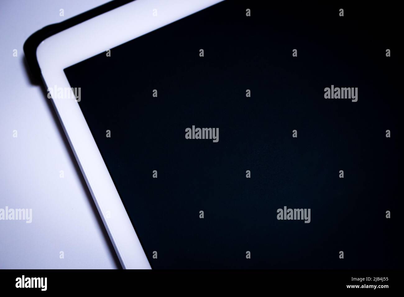 Blank tablet screen on white background Stock Photo - Alamy