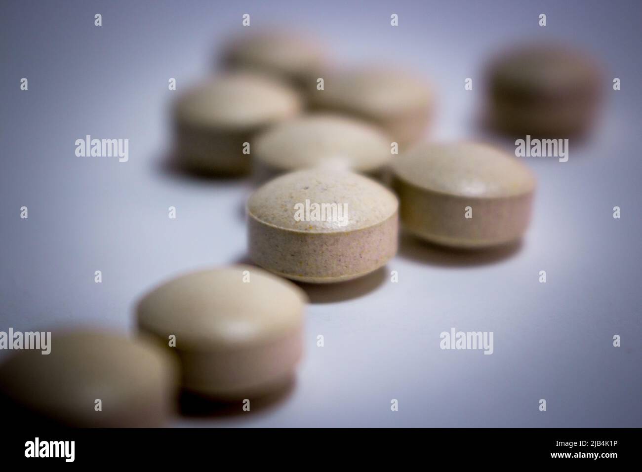 Tranquilizer pill hi-res stock photography and images - Alamy
