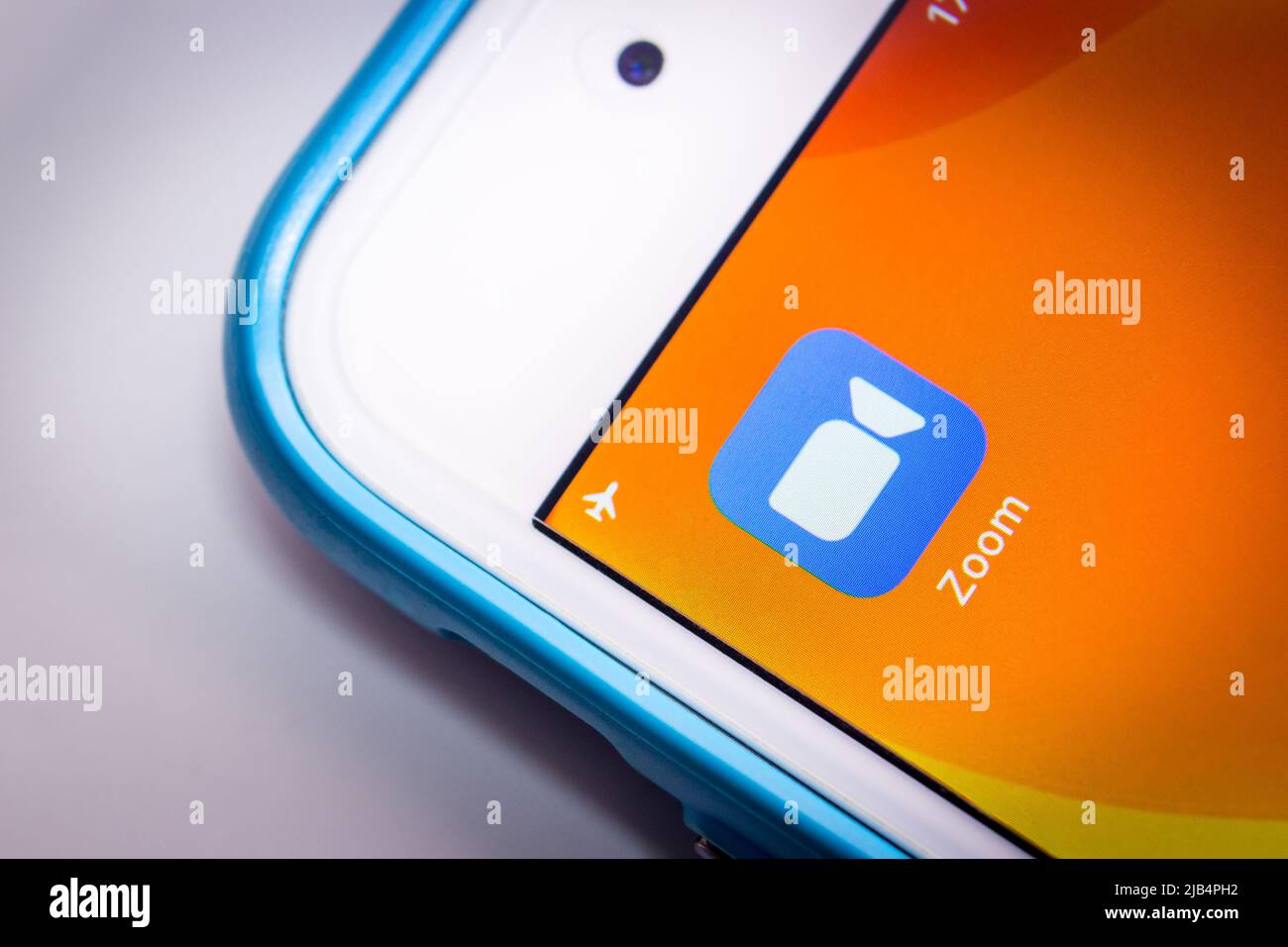 Zoom video communications hi-res stock photography and images - Alamy