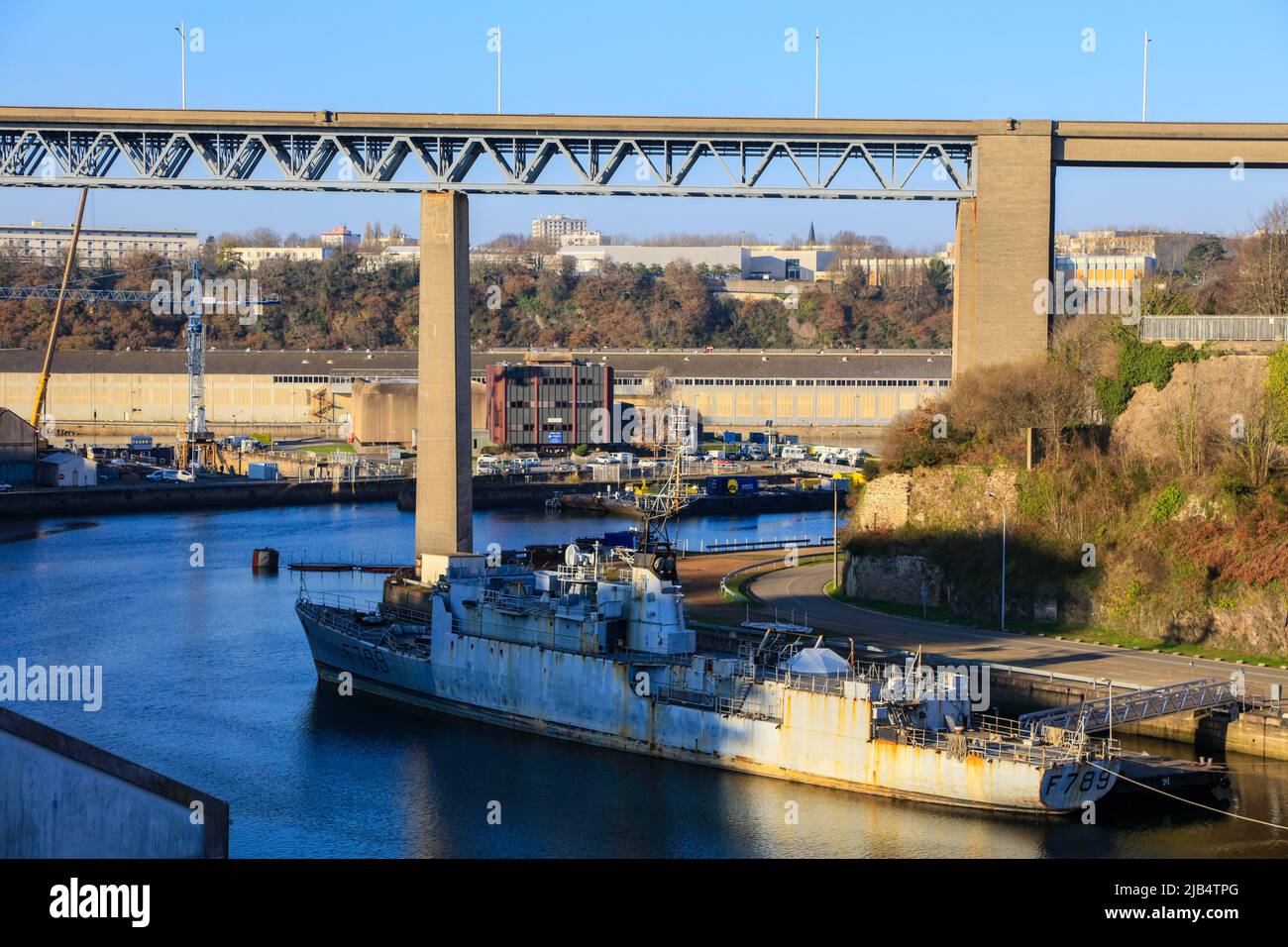 Pont de vaisseau hi-res stock photography and images - Alamy