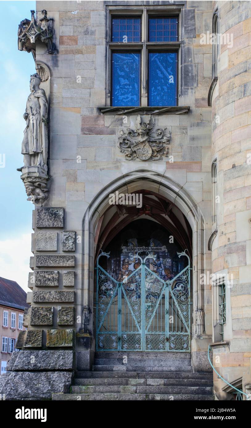 Art nouveau hints hi-res stock photography and images - Alamy