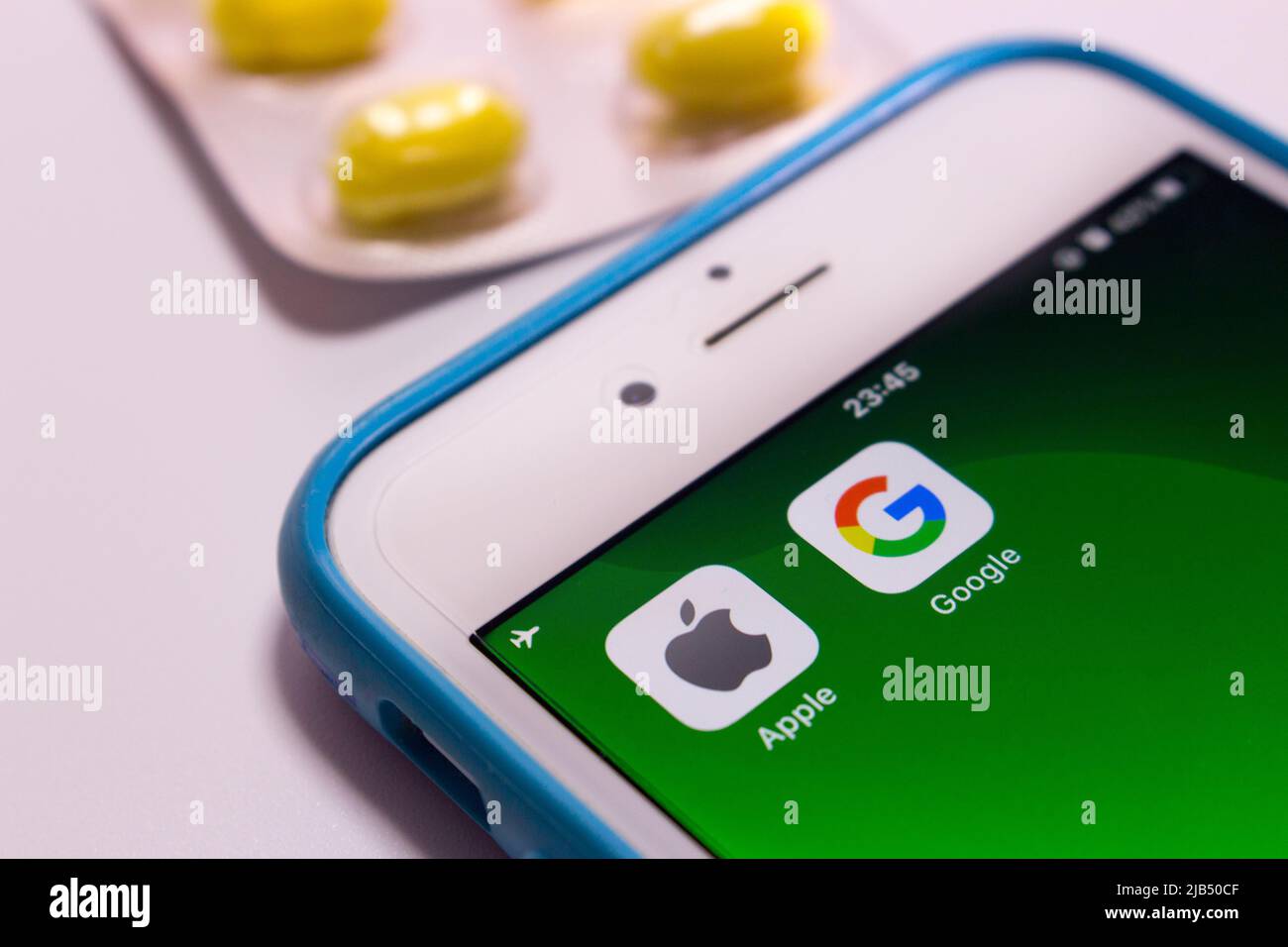 Kumamoto, Japan - May 7 2020 : Concept image of Apple & Google logo on ...