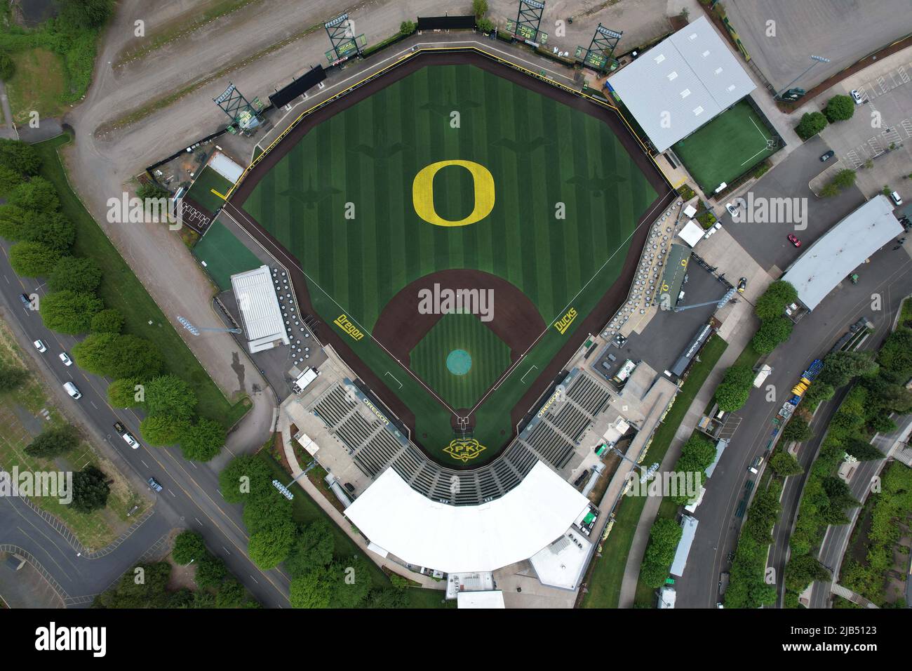 Ore stadium home of oregon ducks baseball team hi-res stock photography ...