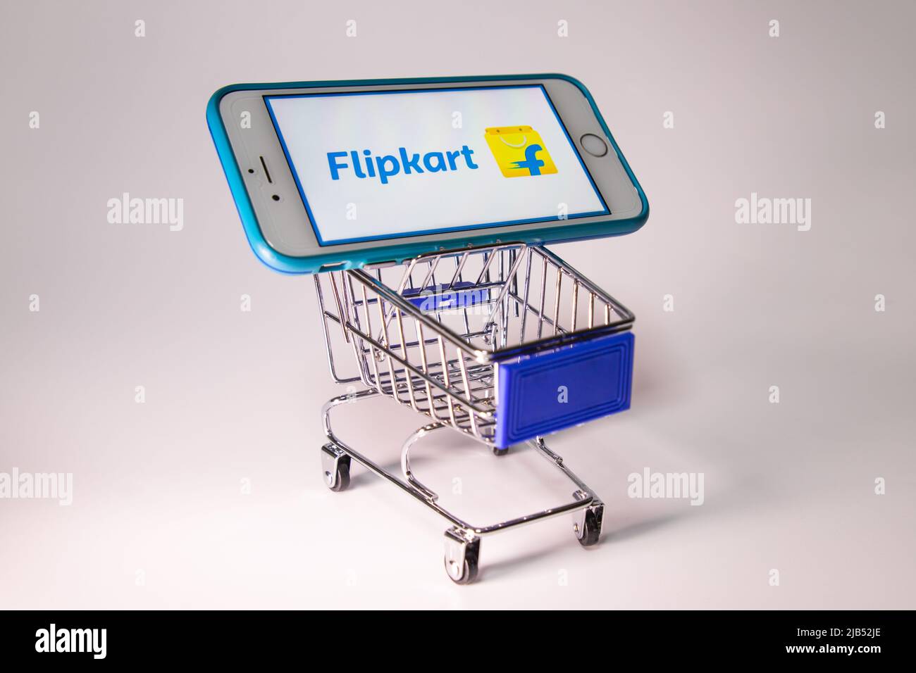 Flipkart logo hi-res stock photography and images - Alamy