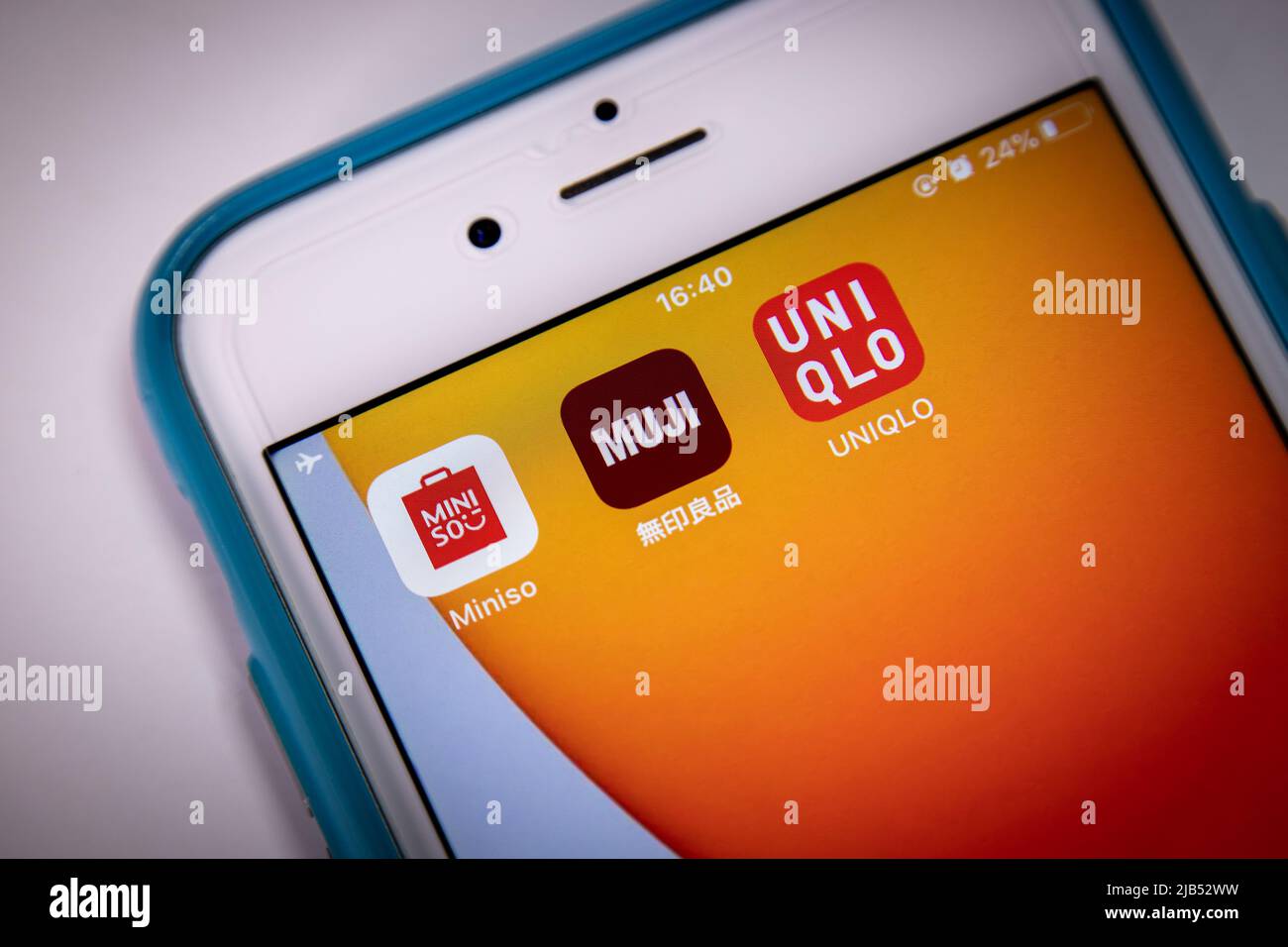 Miniso logo hi-res stock photography and images - Alamy