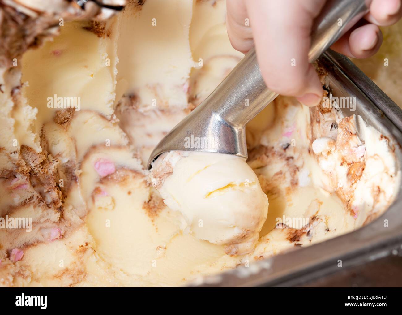 Ice cream cool box hi-res stock photography and images - Alamy