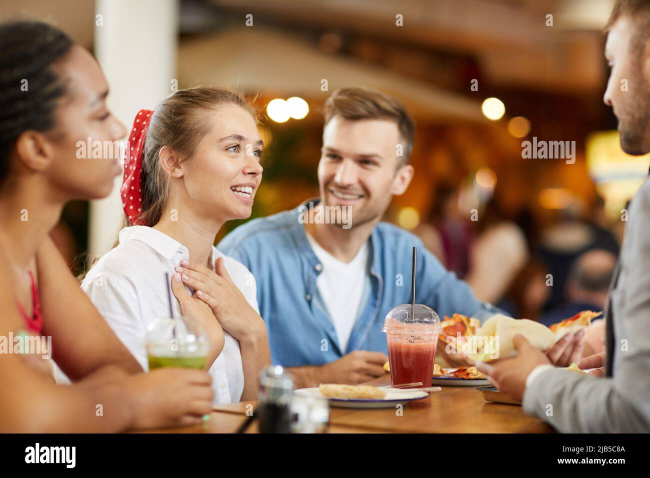 Introducing new student hi-res stock photography and images - Alamy