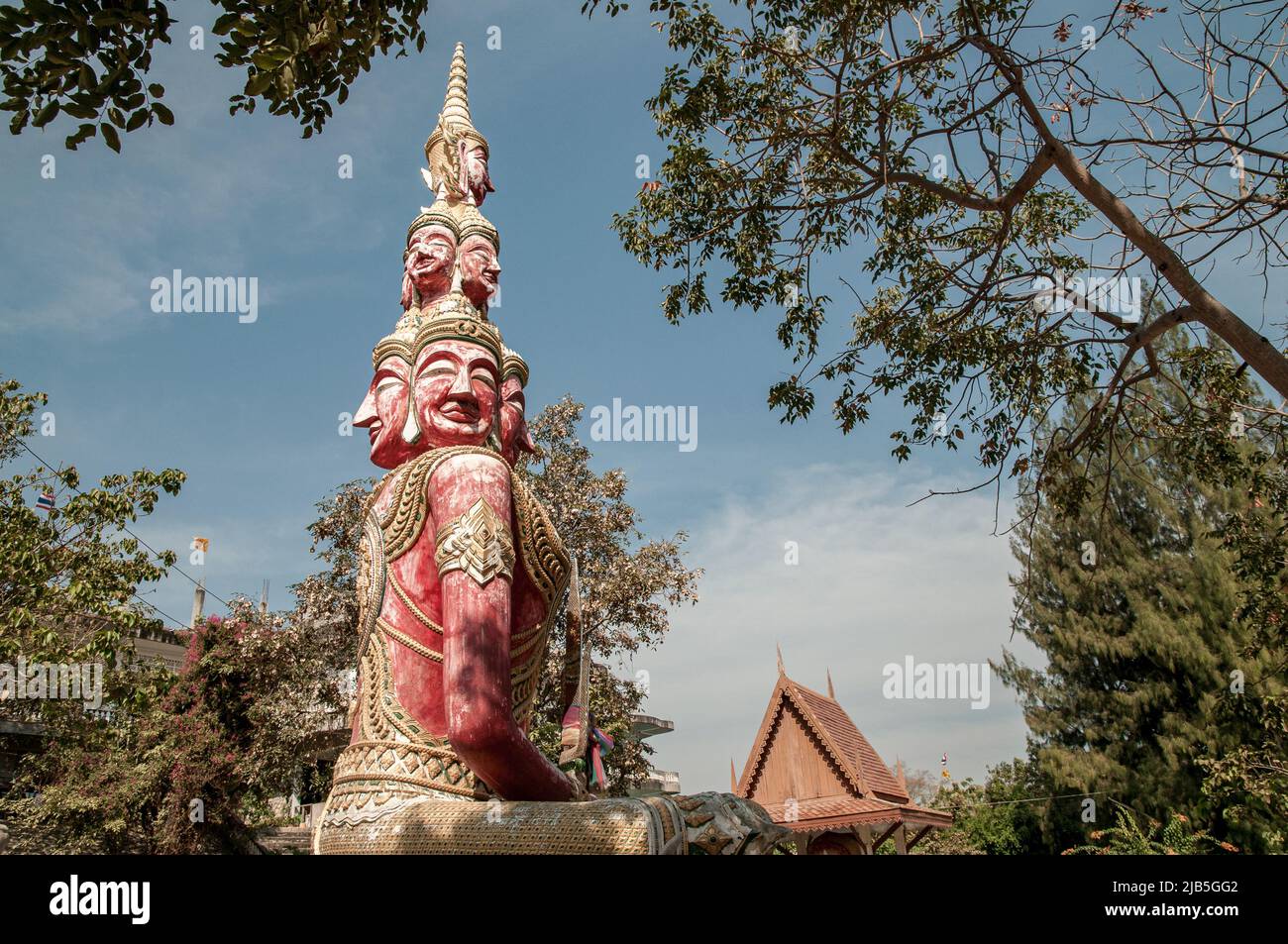 Three headed buddha hi-res stock photography and images - Alamy