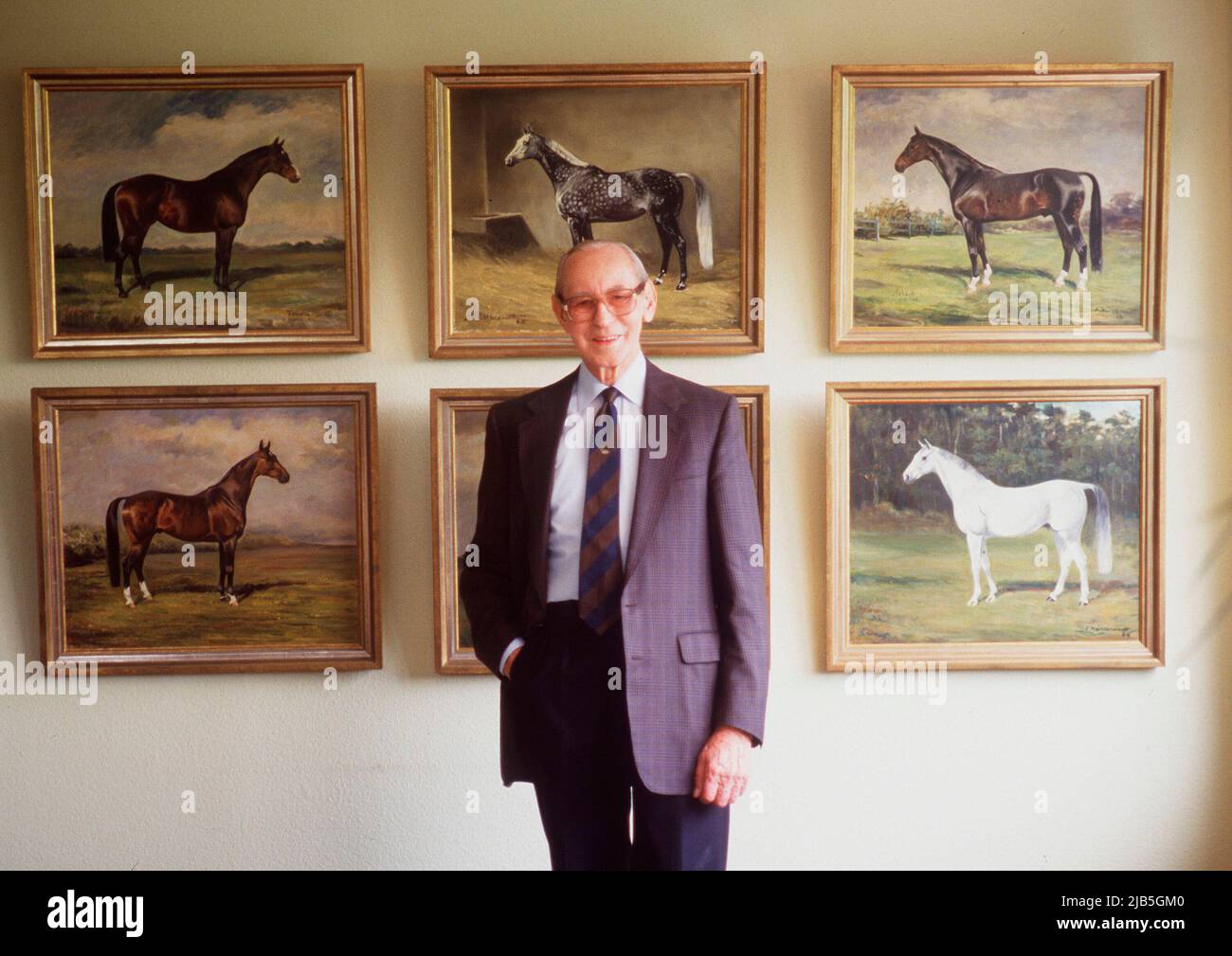 Founder of deutsche sporthilfe hi-res stock photography and images - Alamy