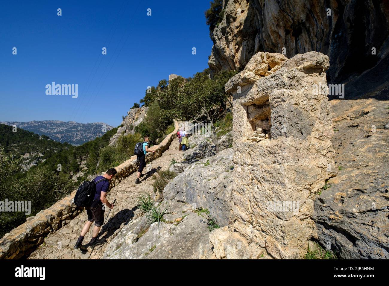 Castillo de alaro hi-res stock photography and images - Alamy