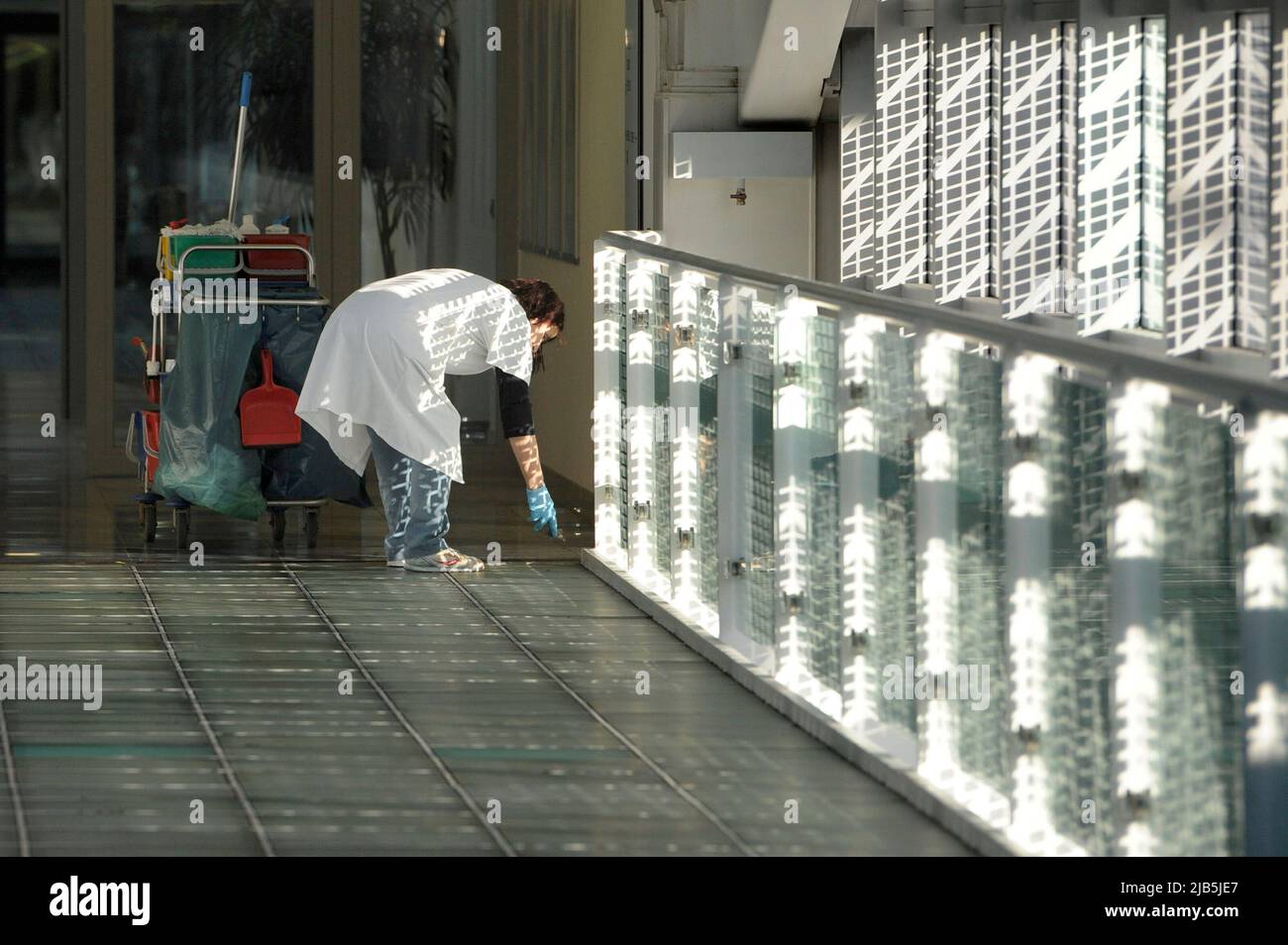 Symbol photo statutory minimum wage hi-res stock photography and images ...