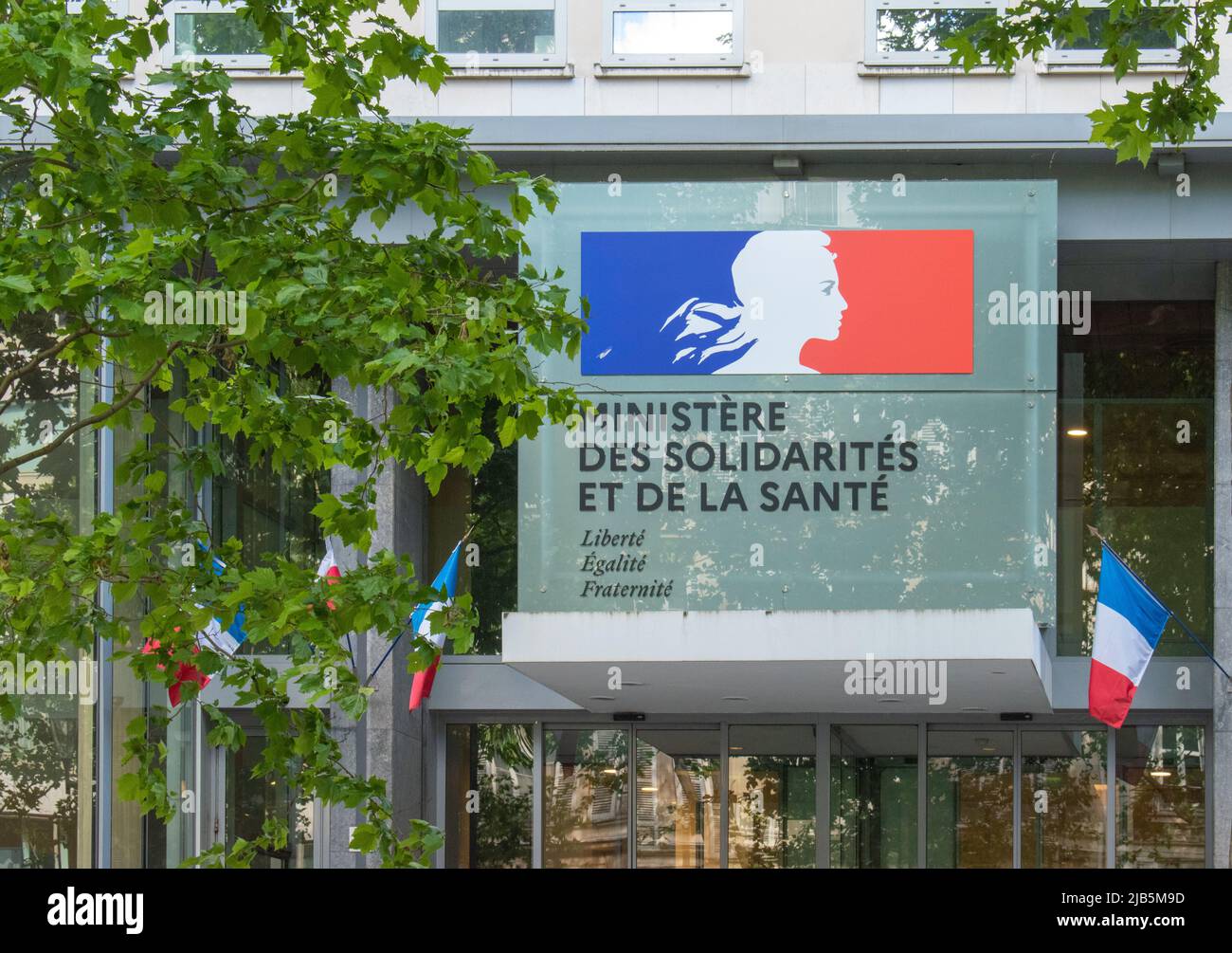 The french ministry of health in Paris Stock Photo - Alamy