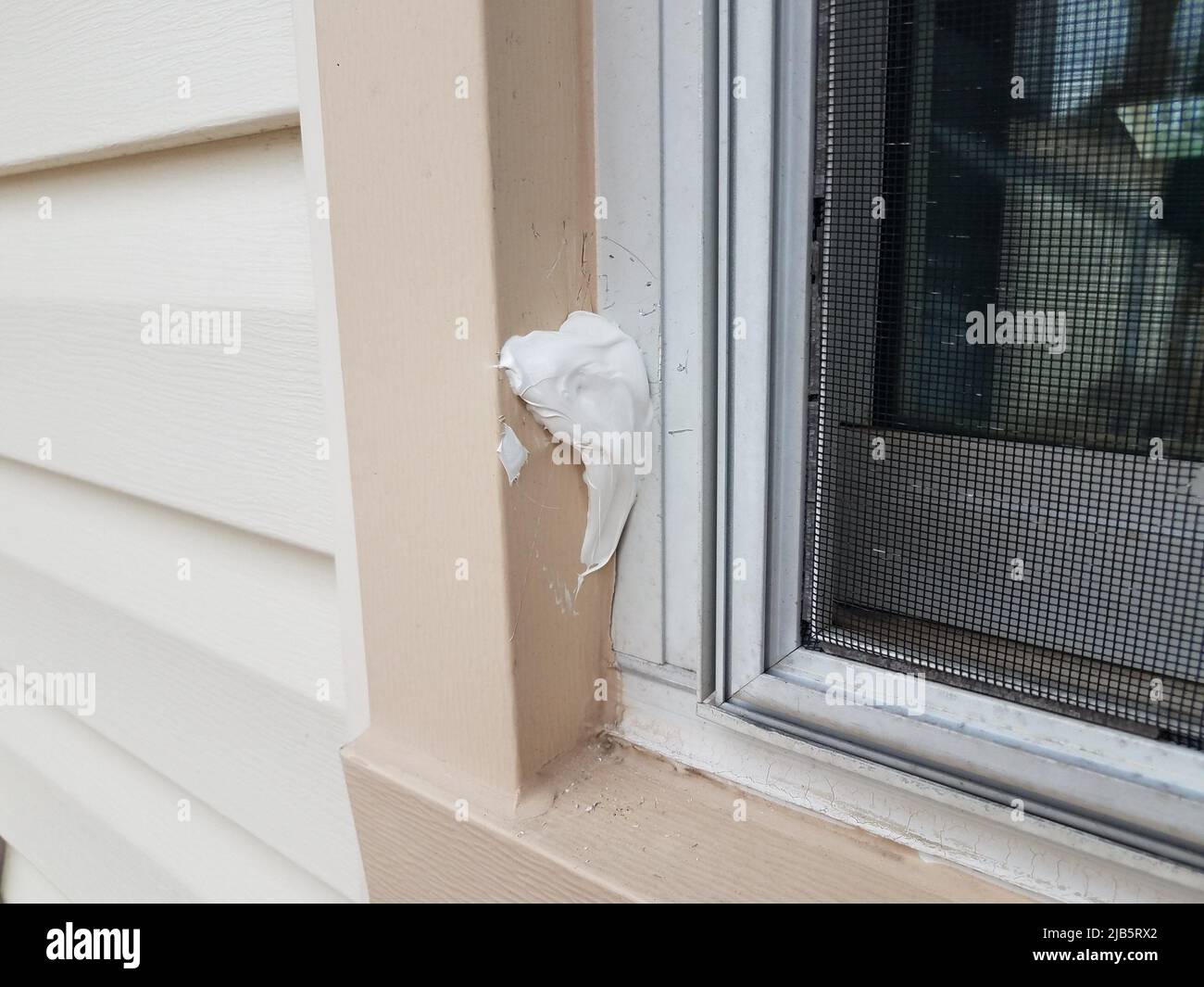 Worn frame window hi-res stock photography and images - Alamy