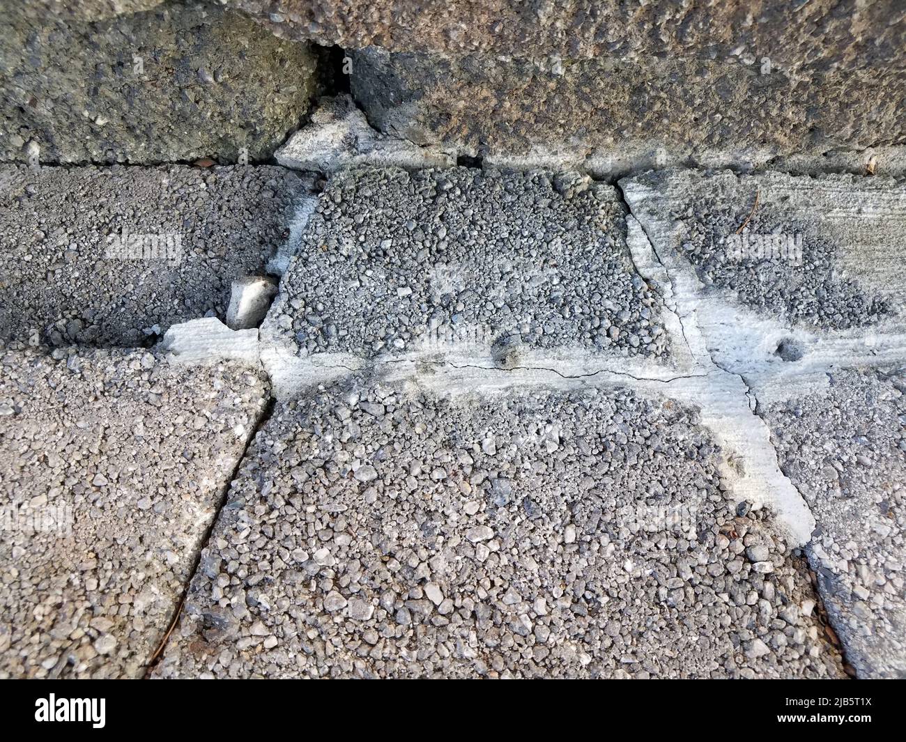 Cracked stairs hi-res stock photography and images - Alamy