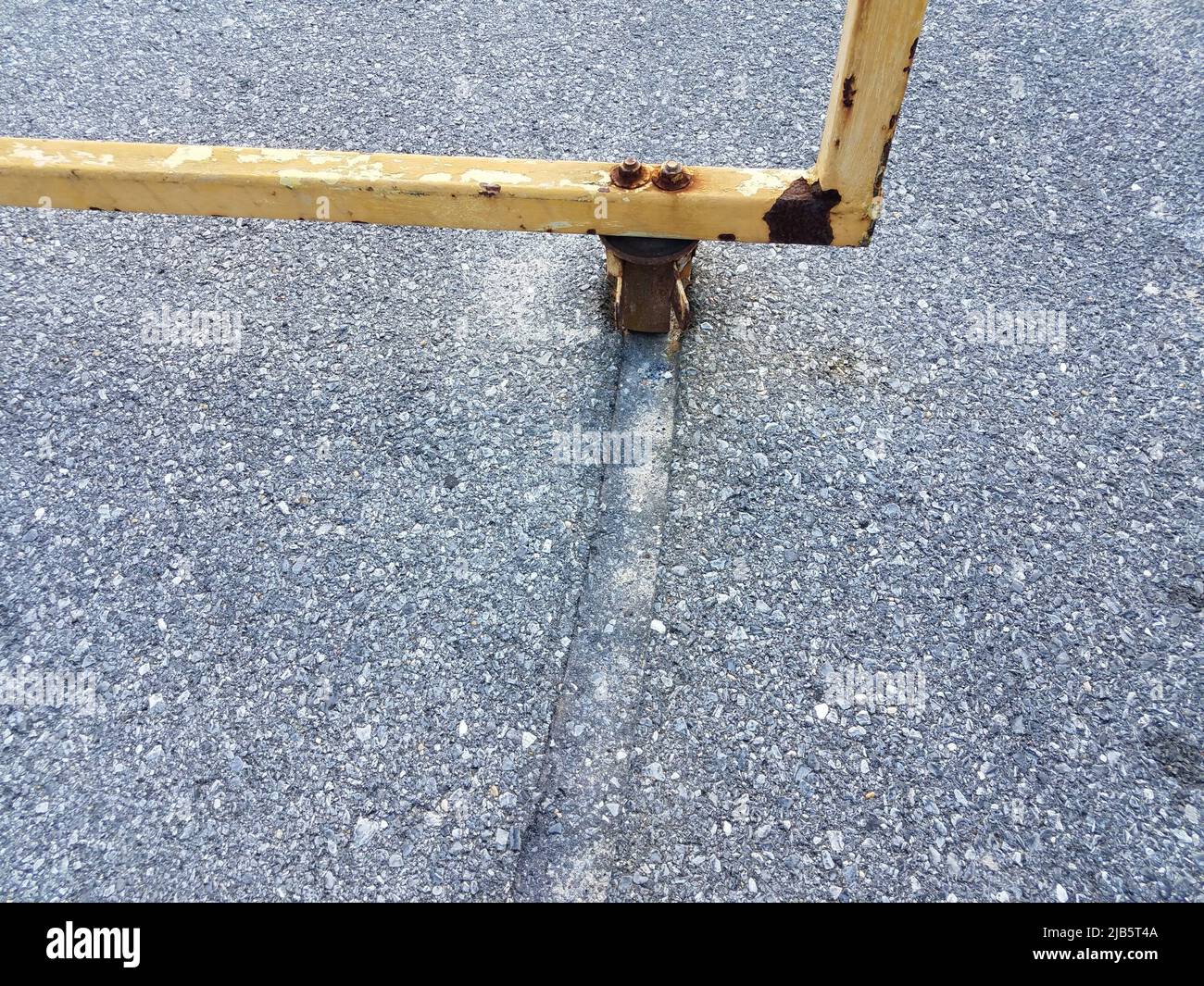 Gate wheel hi-res stock photography and images - Alamy