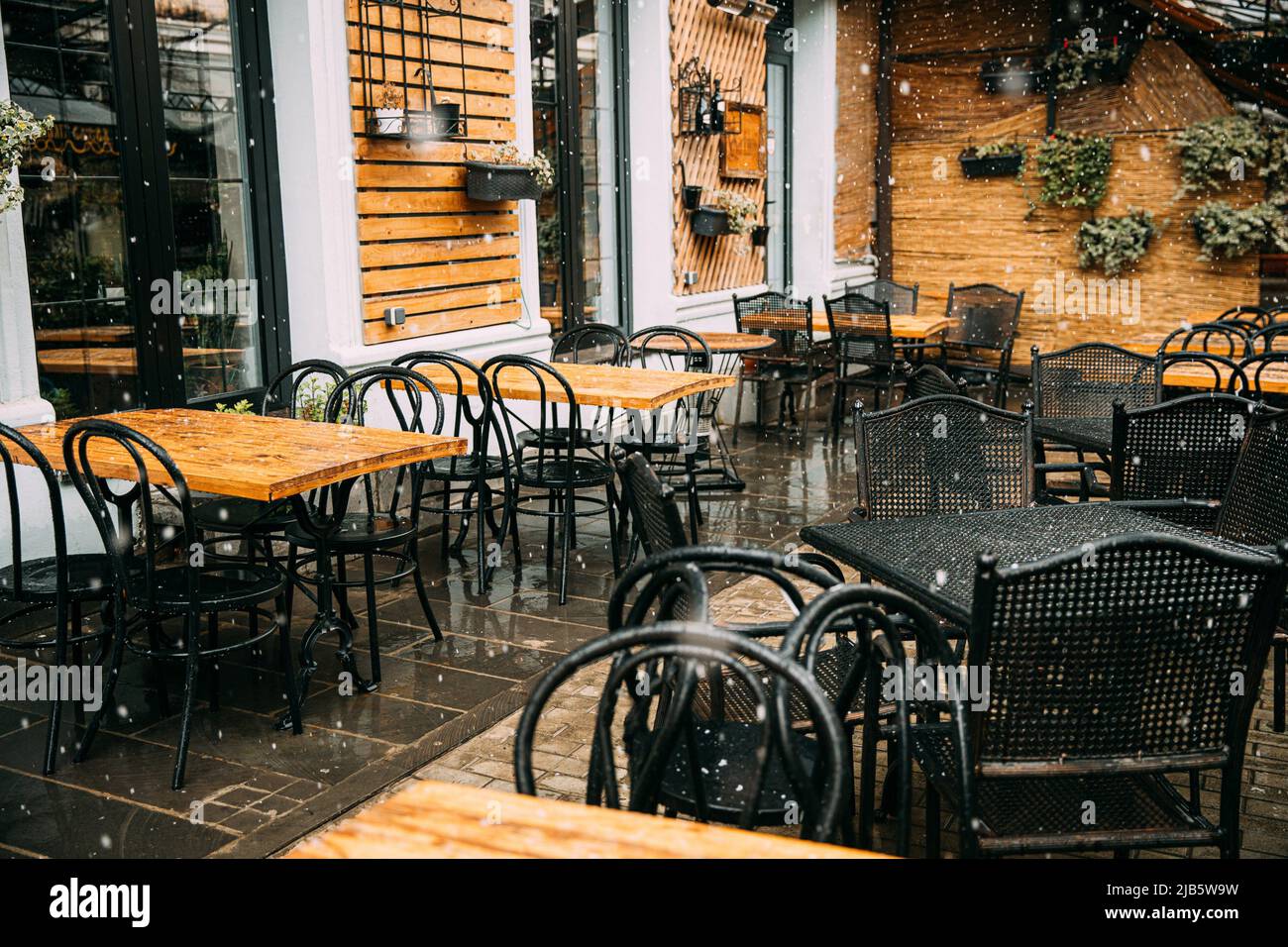 nobody in Cafe. Free Tables, empty cafe during bad cold weather Stock ...
