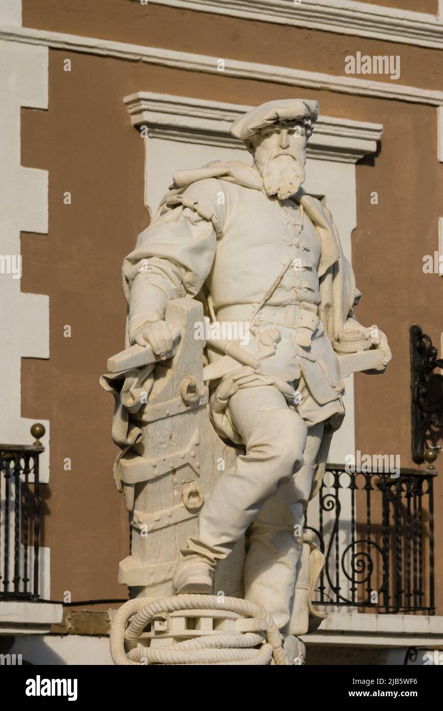 Sculpture by juan sebastian elcano hi-res stock photography and images ...