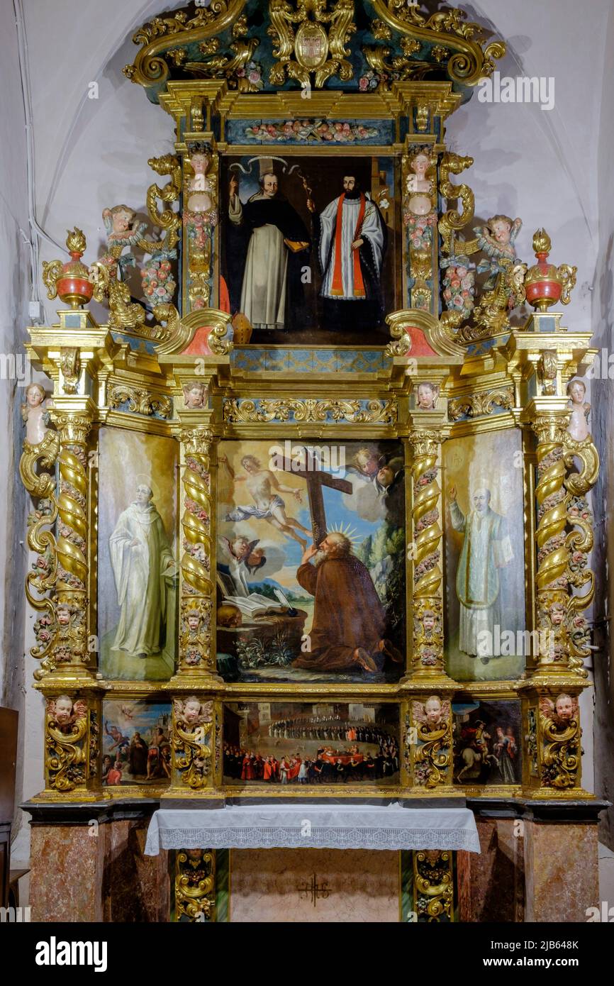 Iglesia de san retablo hi-res stock photography and images - Alamy