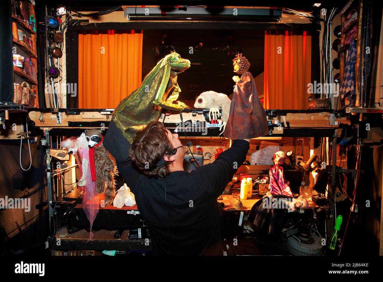 Netherlands, The Hague, puppet show and puppet theatre of Kooman's ...