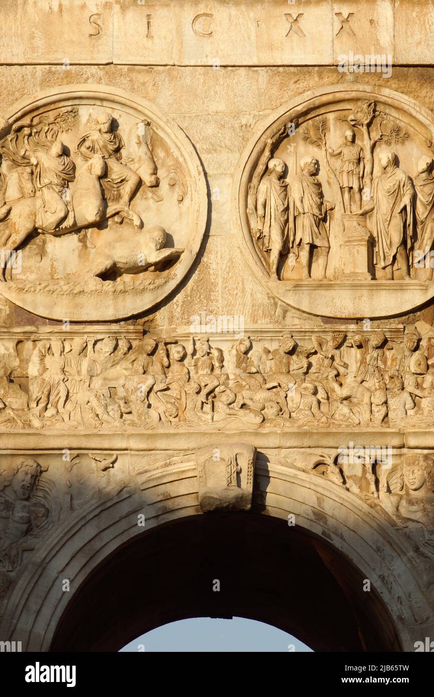 Detail of arch hi-res stock photography and images - Alamy