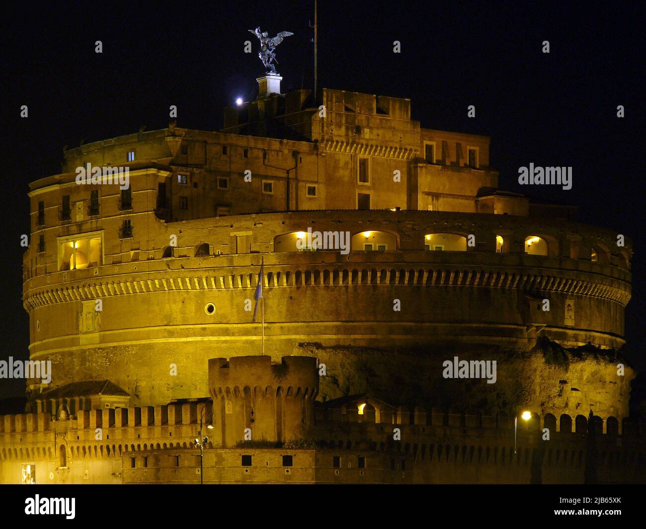 Night view of the mausoleum hi-res stock photography and images - Alamy