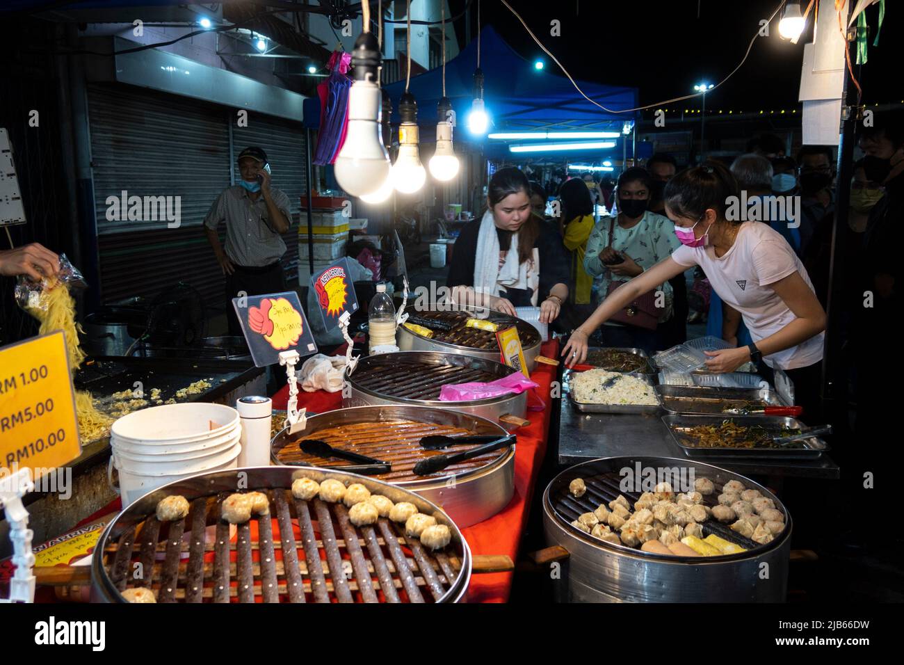 Pasar Malam Sibu (Night Market), Sibu, Sarawak, East Malaysia, Borneo ...