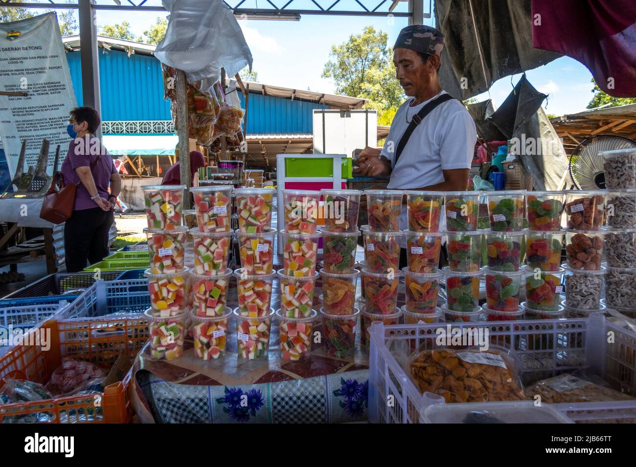 Pekan Pusa market, Sarawak, East Malaysia, Borneo. Sibu is the largest ...