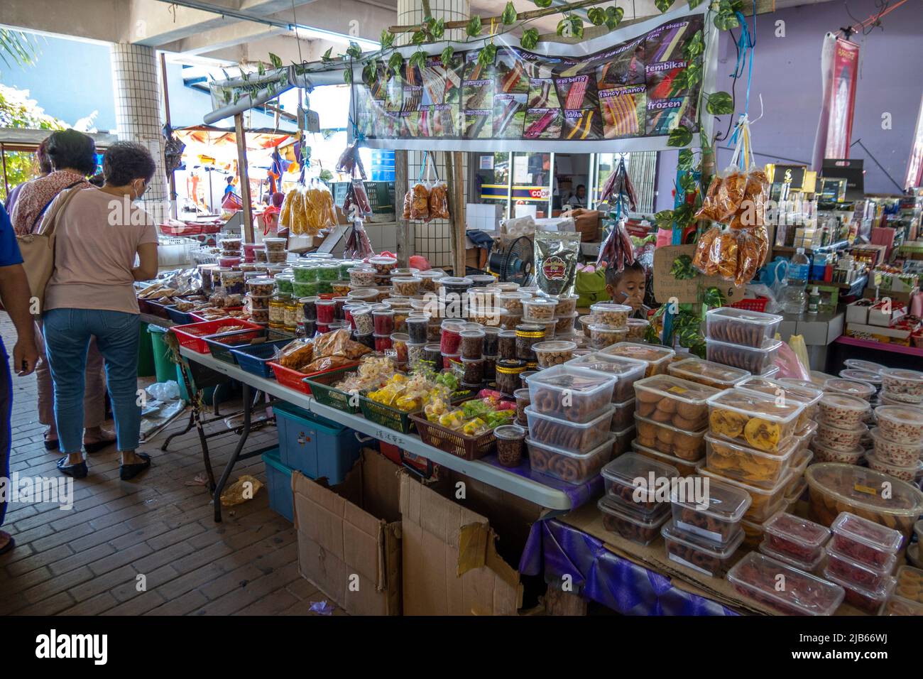 Commercial gateway hi-res stock photography and images - Alamy