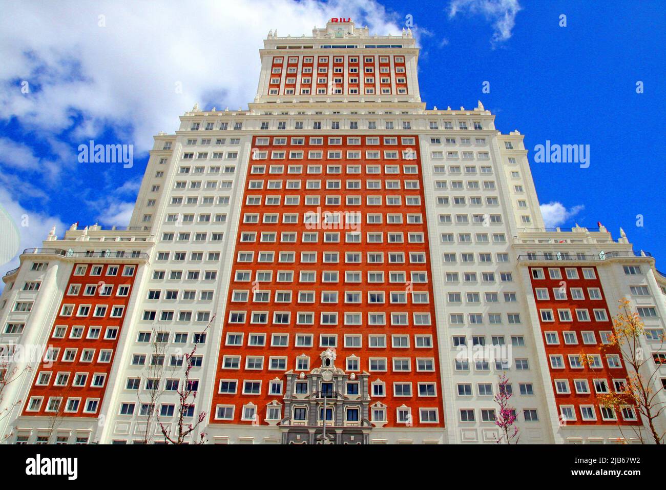 Hotel riu plaza de espana hi-res stock photography and images - Alamy